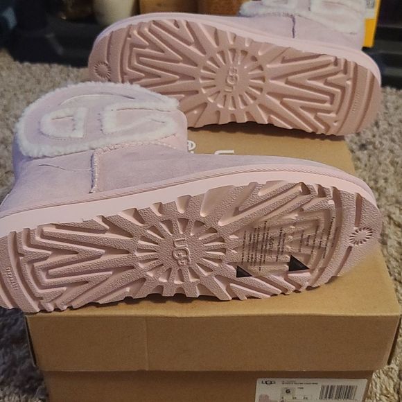 Telfar | Shoes | Limited Edition Ugg X Telfar Boots With Telfar Dust ...